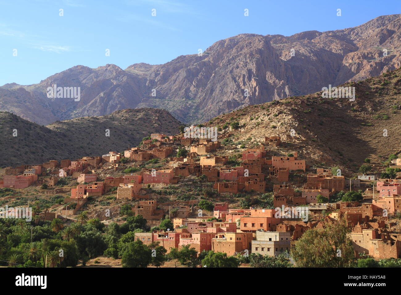 Outback village hi-res stock photography and images - Alamy