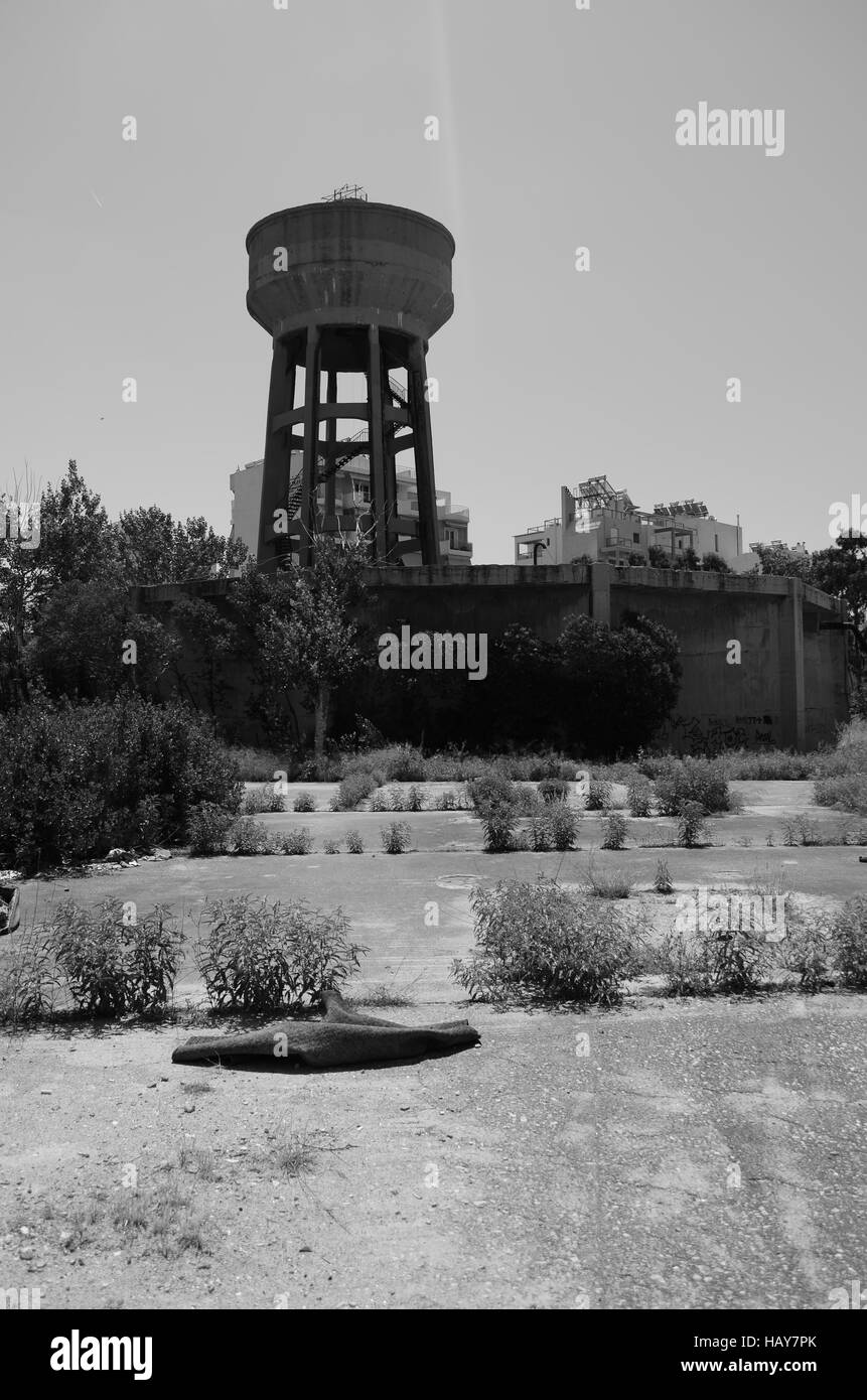 Architectural details on facade Black and White Stock Photos & Images ...