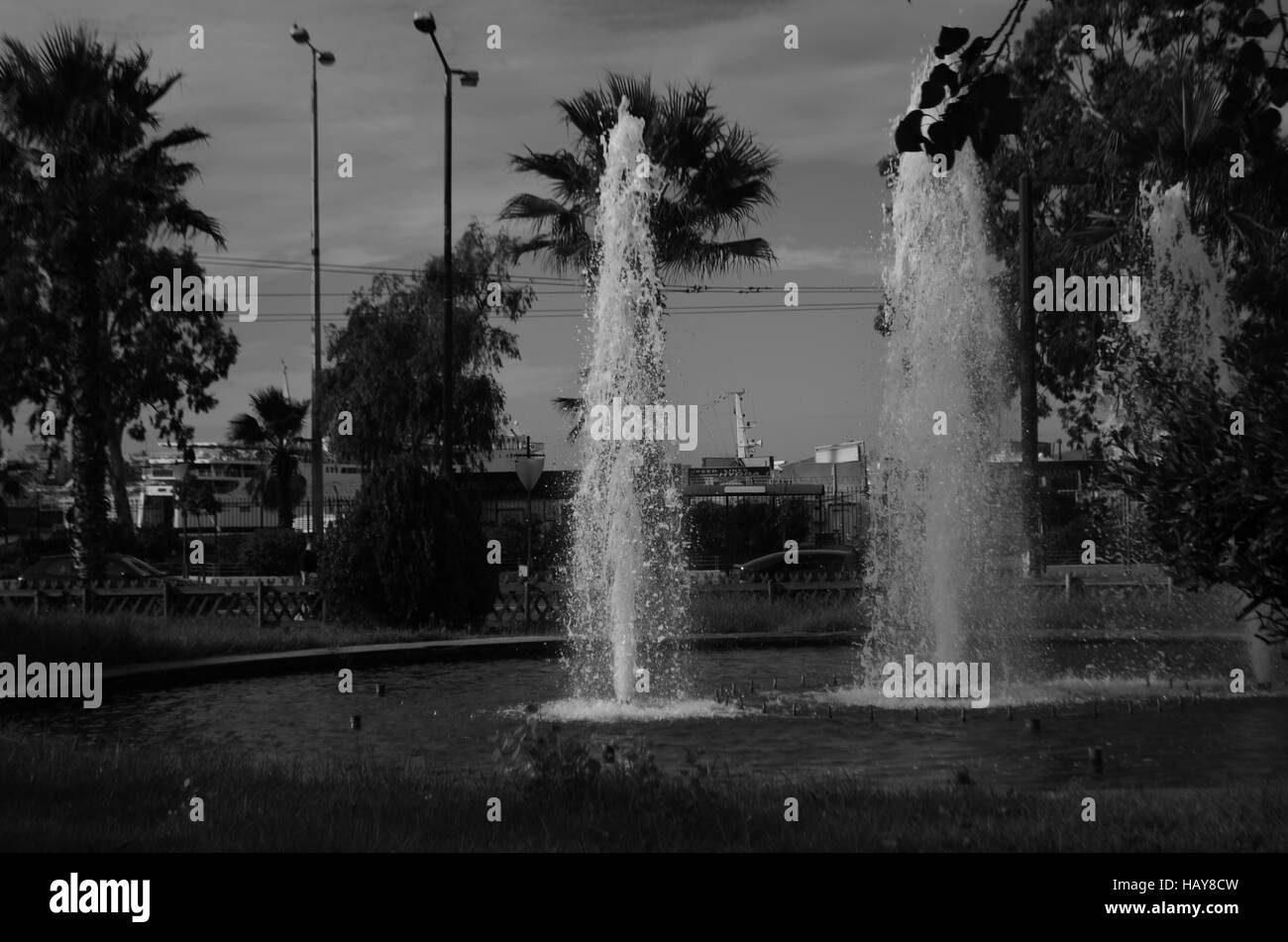 Park square in city Black and White Stock Photos & Images - Alamy