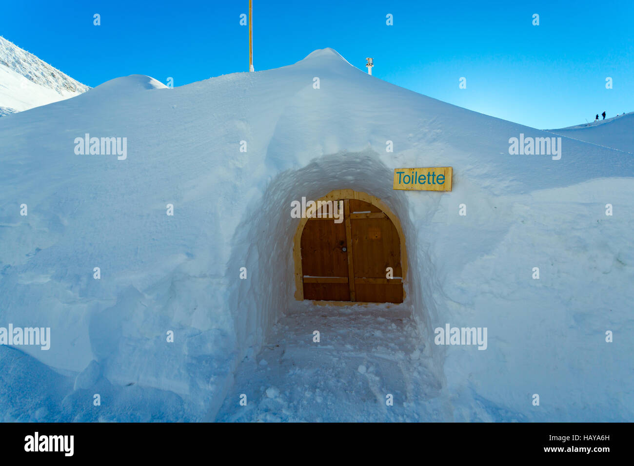 Iglu hi-res stock photography and images - Alamy