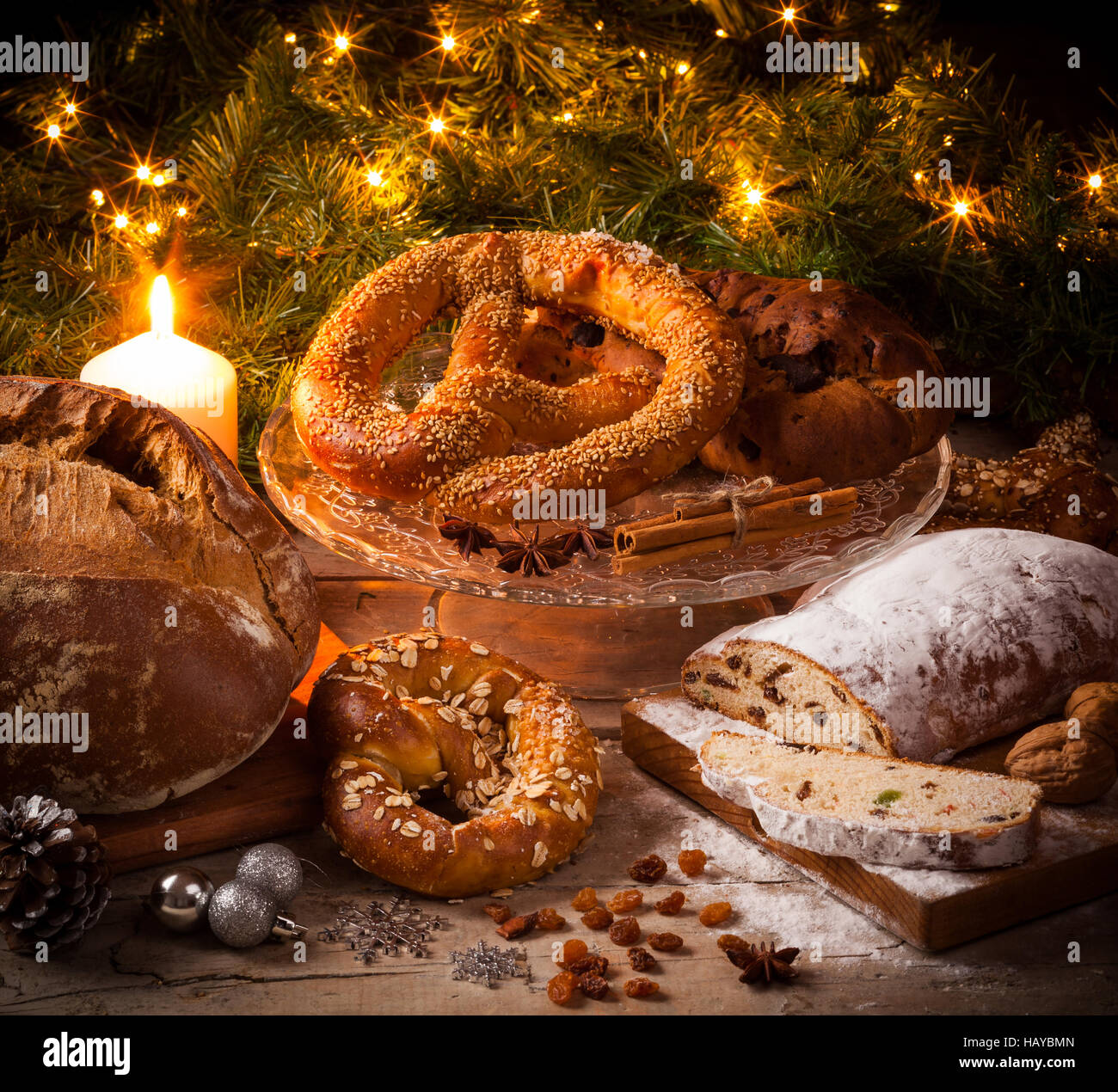 Bretzel bread hi-res stock photography and images - Alamy