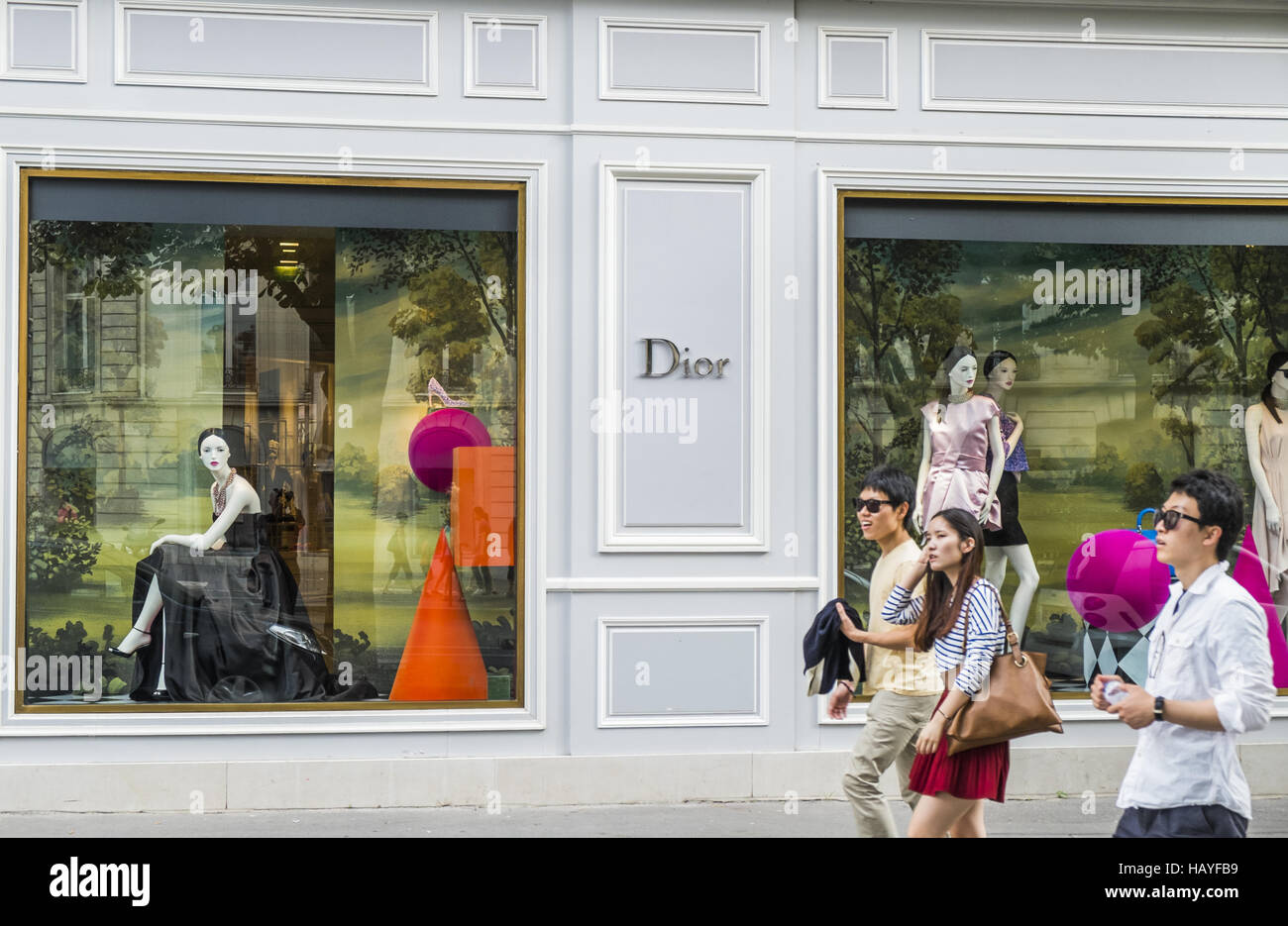 Christian dior haute couture collection hi-res stock photography and ...