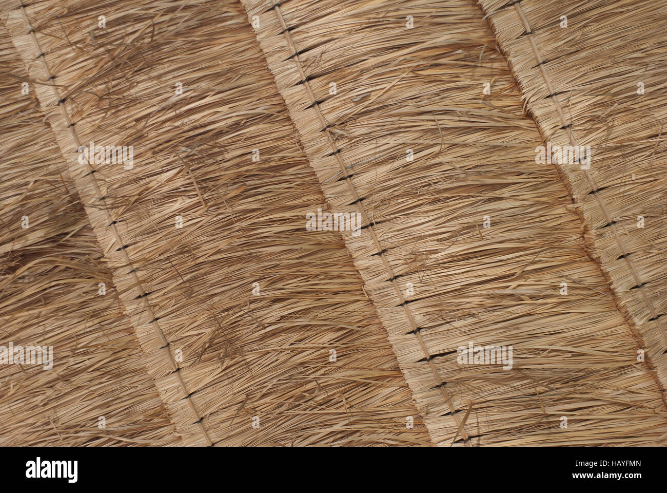 straw roof texture/ background Stock Photo - Alamy