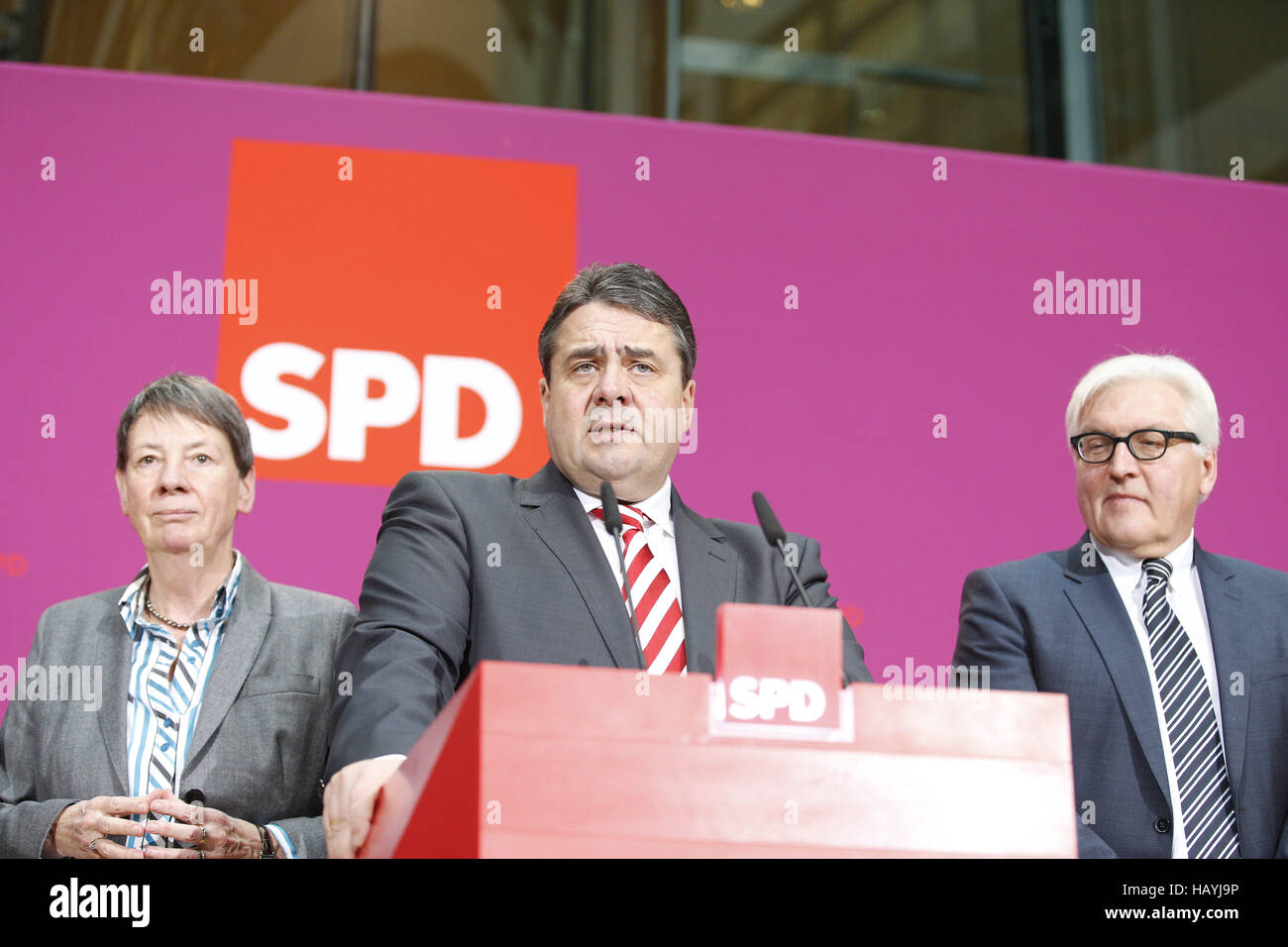 SPD Press Conference Stock Photo - Alamy