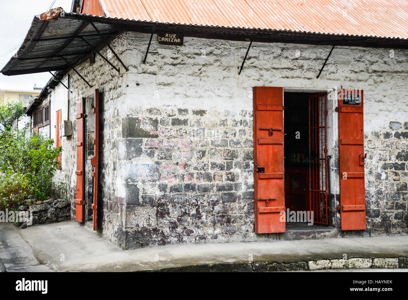 House building mauritius hi-res stock photography and images - Alamy