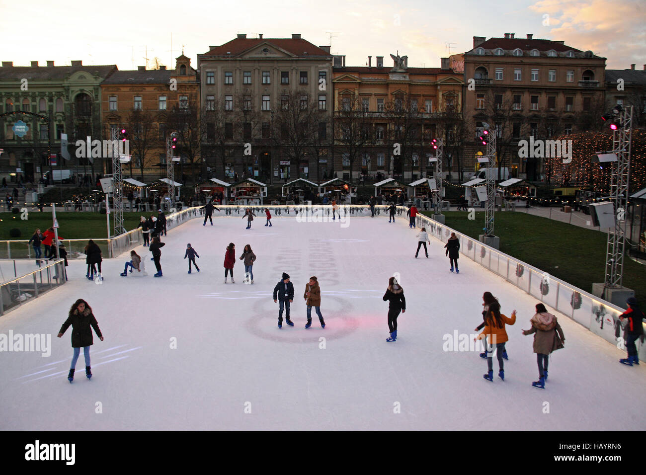 3 advent hi-res stock photography and images - Alamy