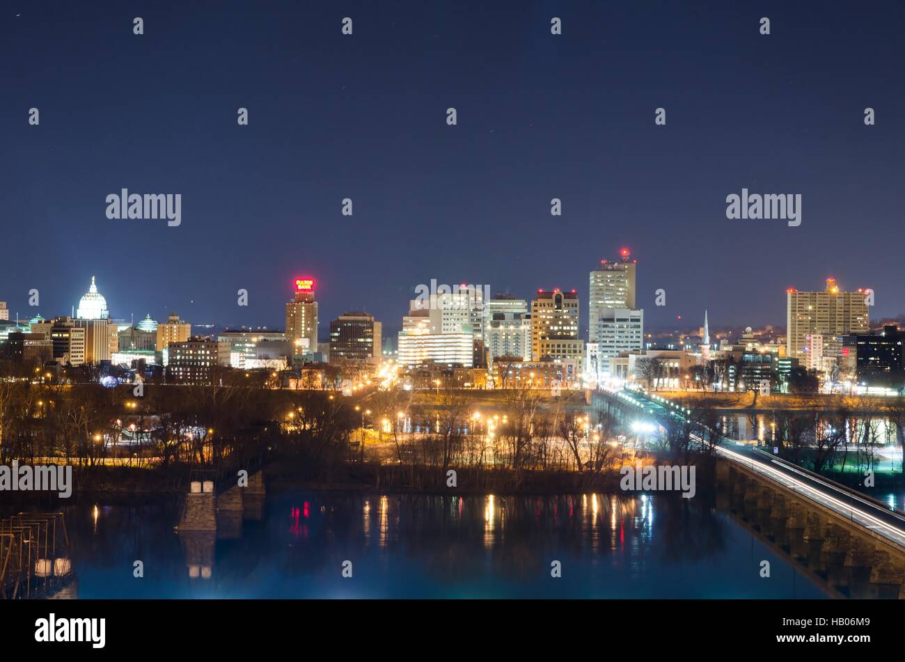 harrisburg pennsylvania skyline at night Stock Photo - Alamy