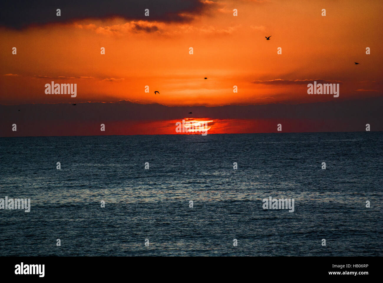 Natur sunrise hi-res stock photography and images - Alamy
