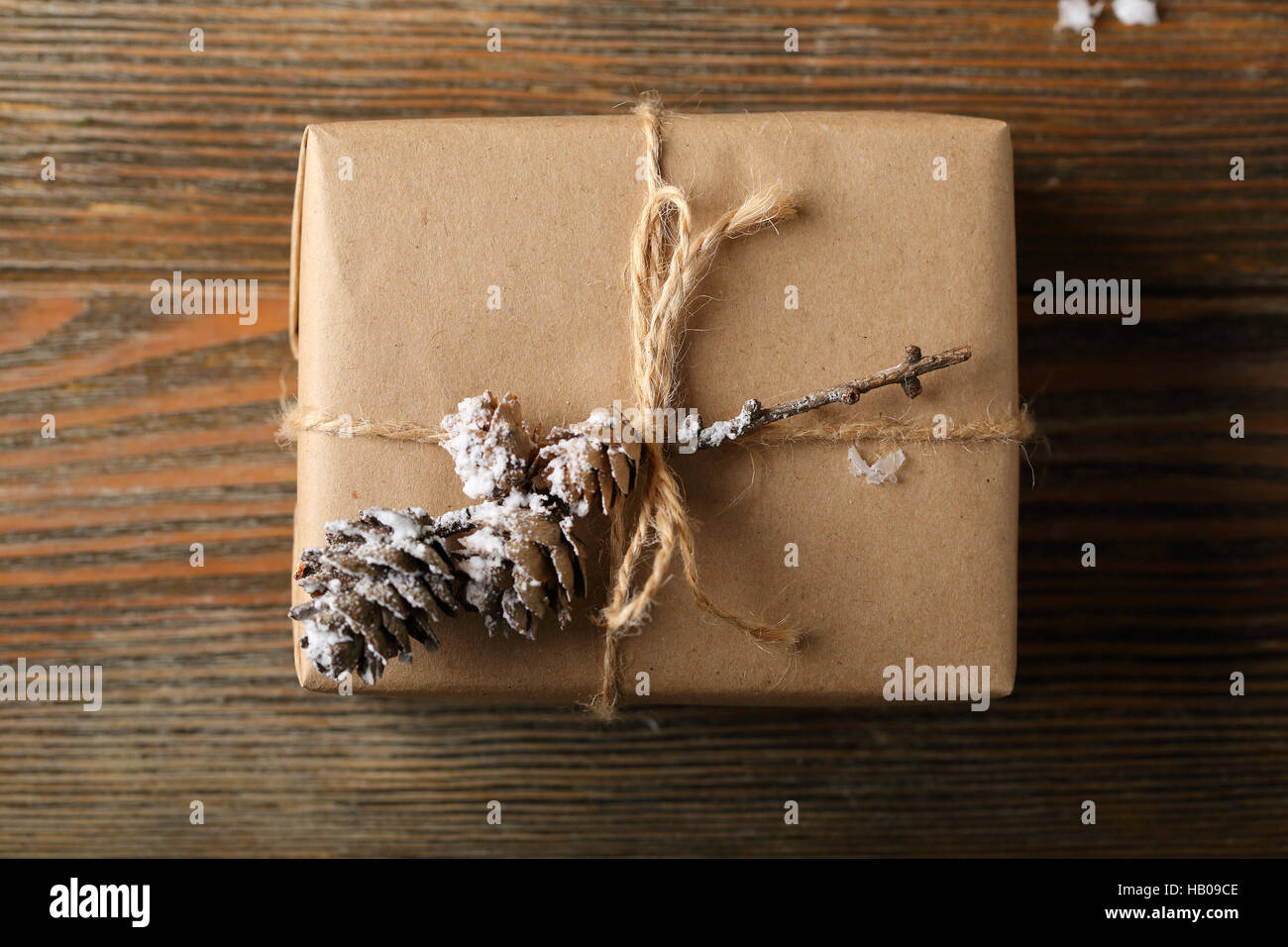 Gift box top view hi-res stock photography and images - Alamy