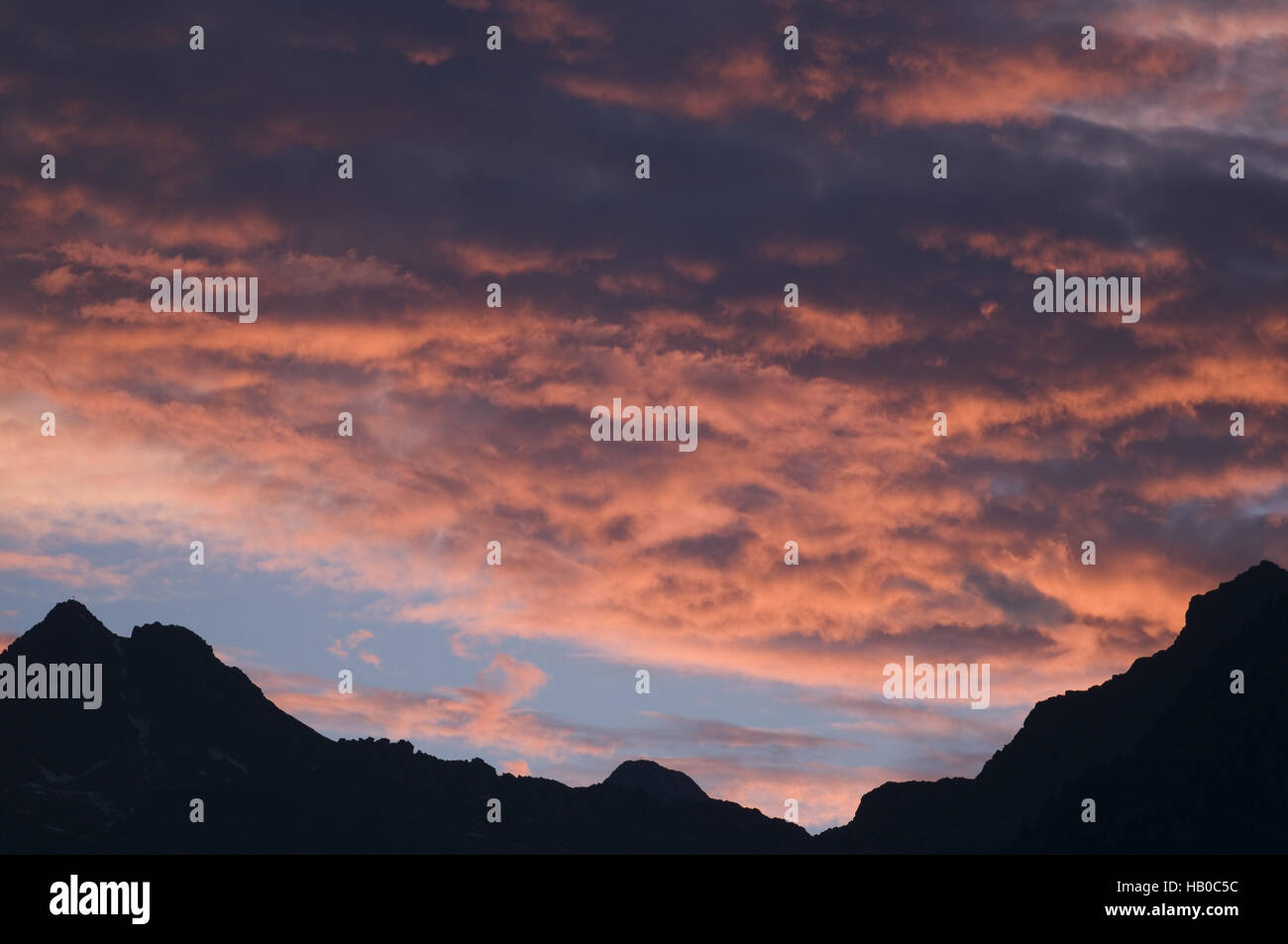 night sky over mountains horizontal Stock Photo - Alamy
