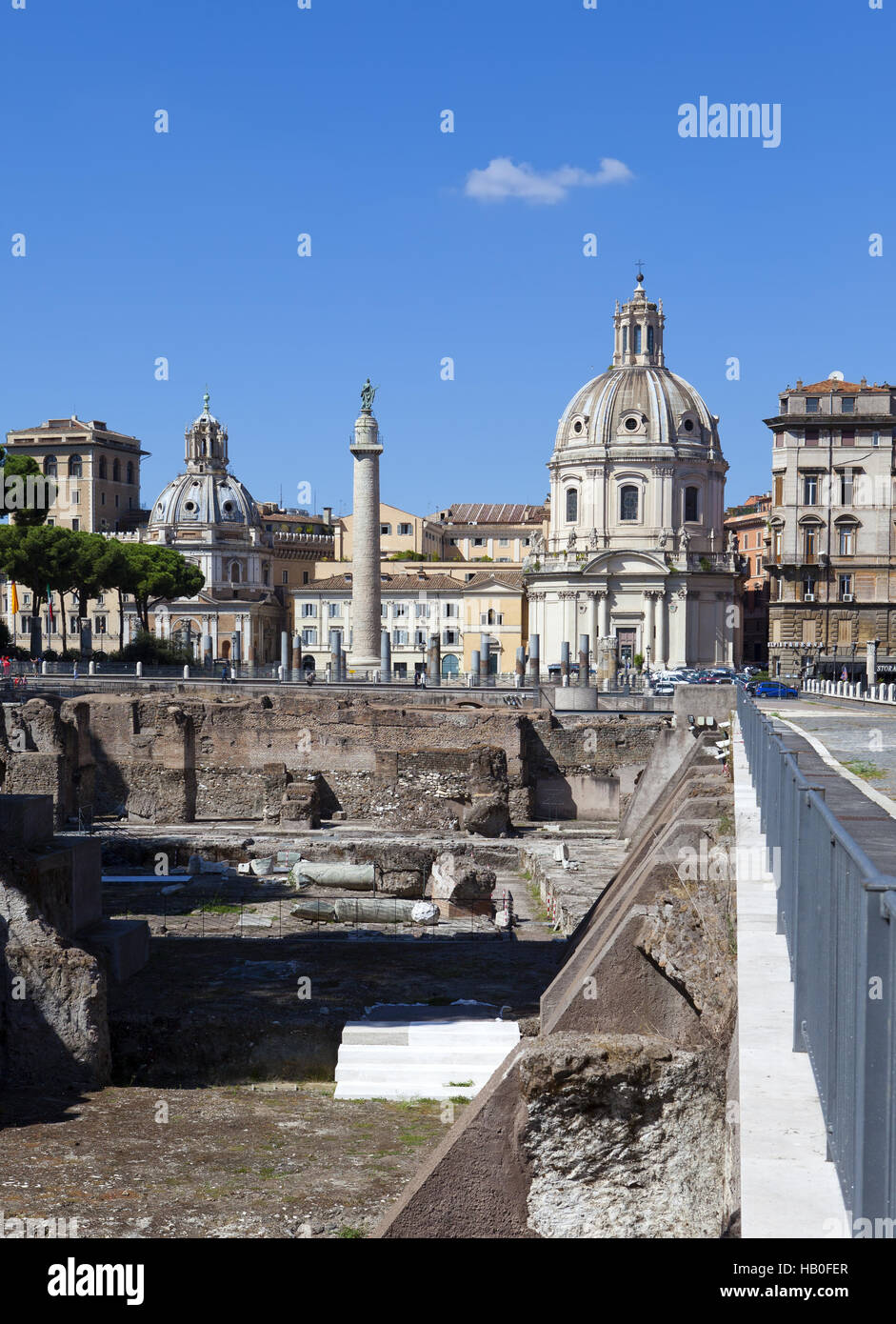 Trojan building hi-res stock photography and images - Alamy