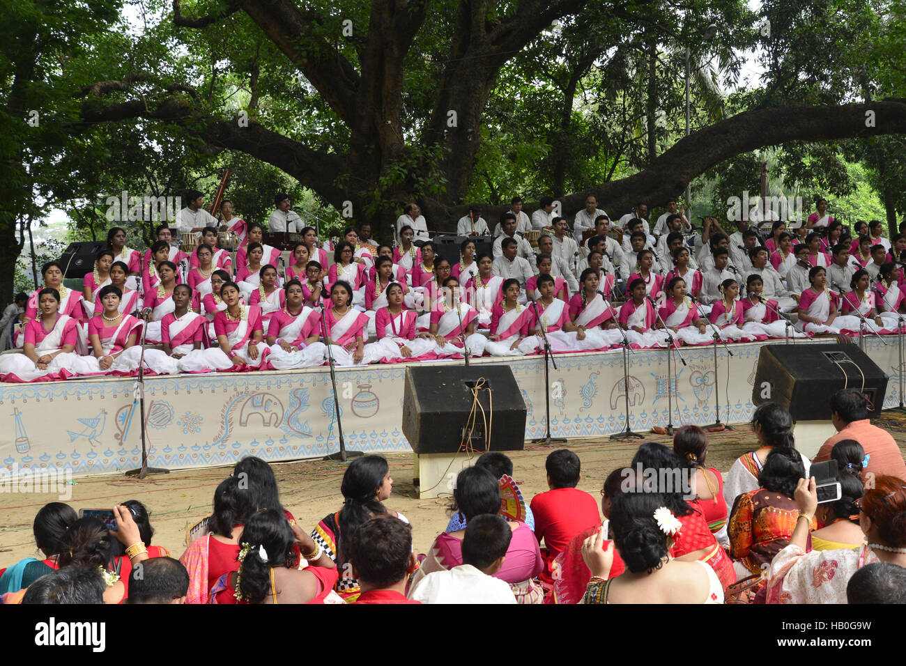 Peoples listening music of artists are singing traditional bengali ...