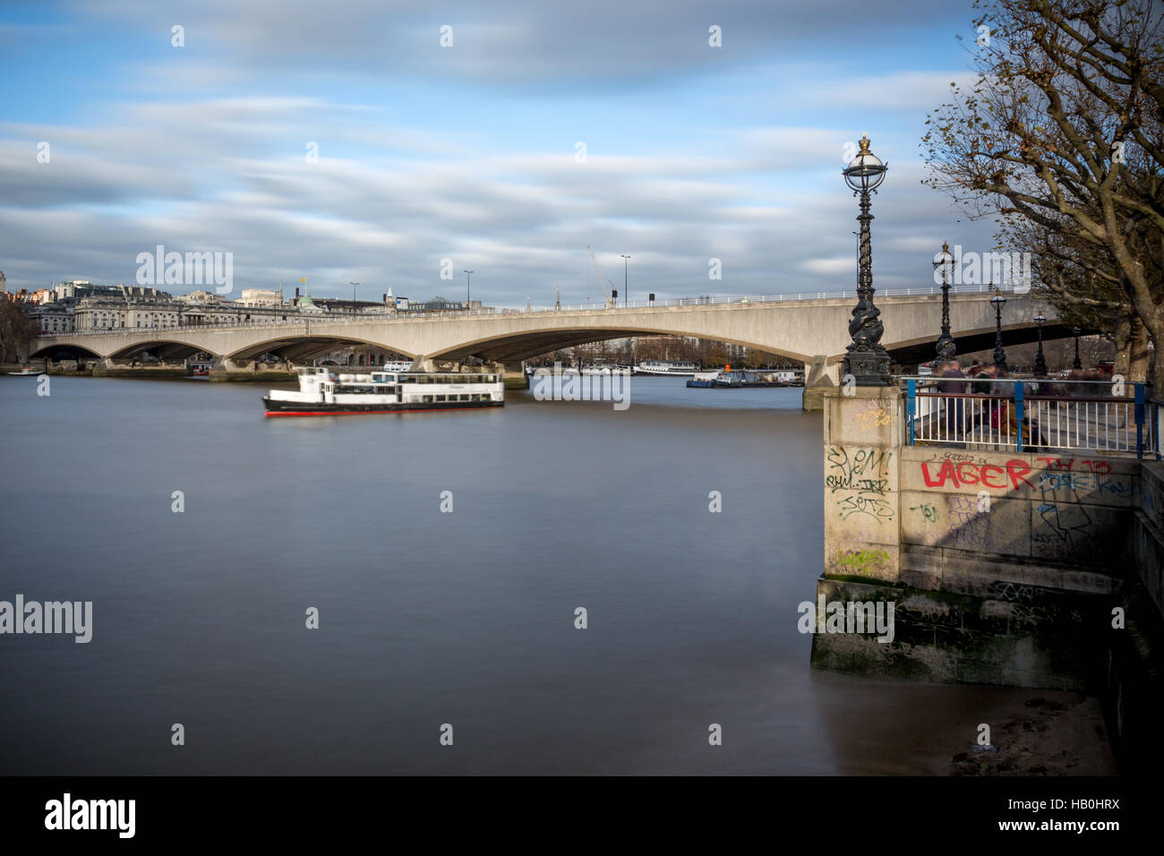 Waterloo bridges hi-res stock photography and images - Alamy
