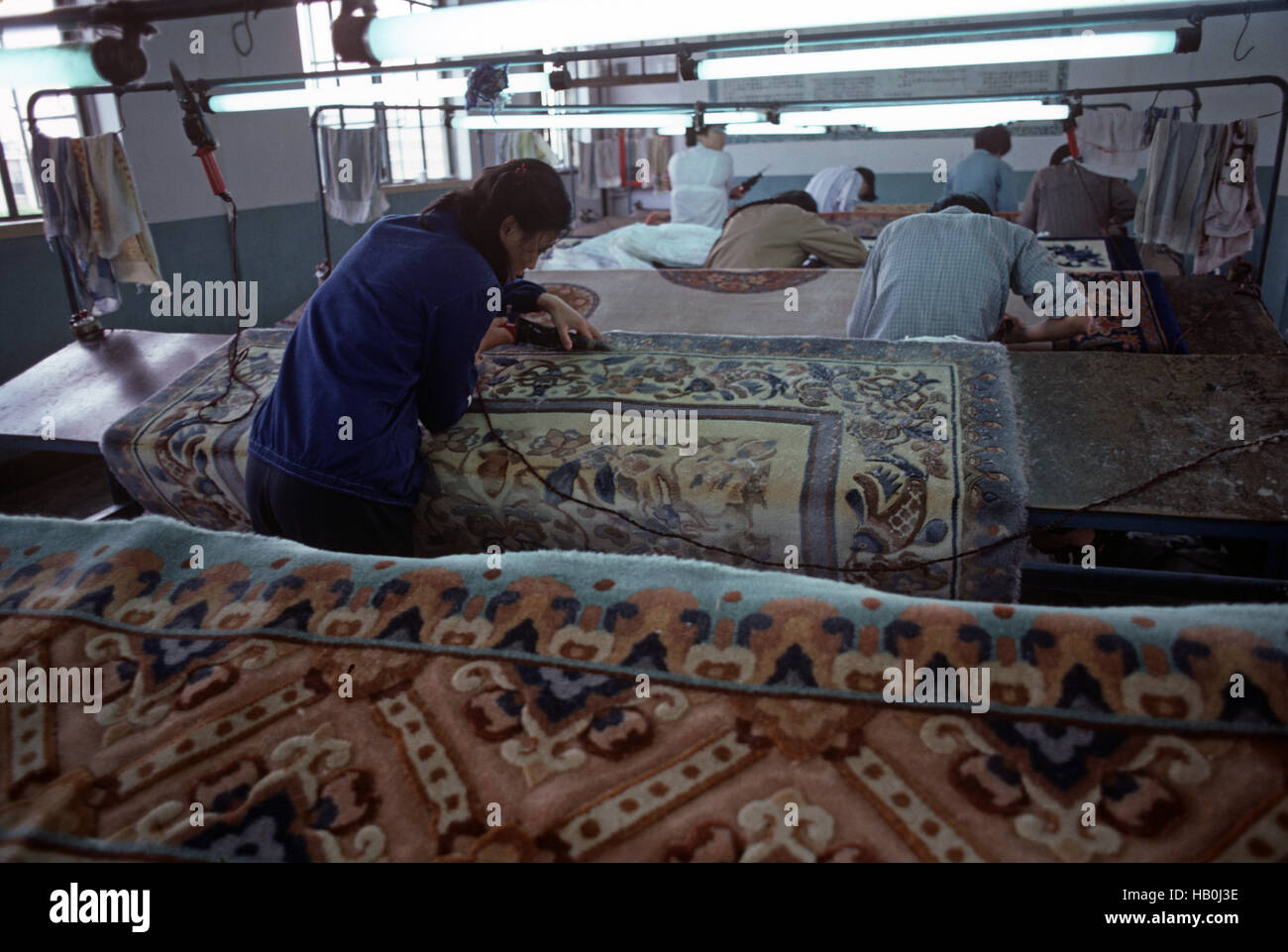 China factory 1980s hi-res stock photography and images - Alamy