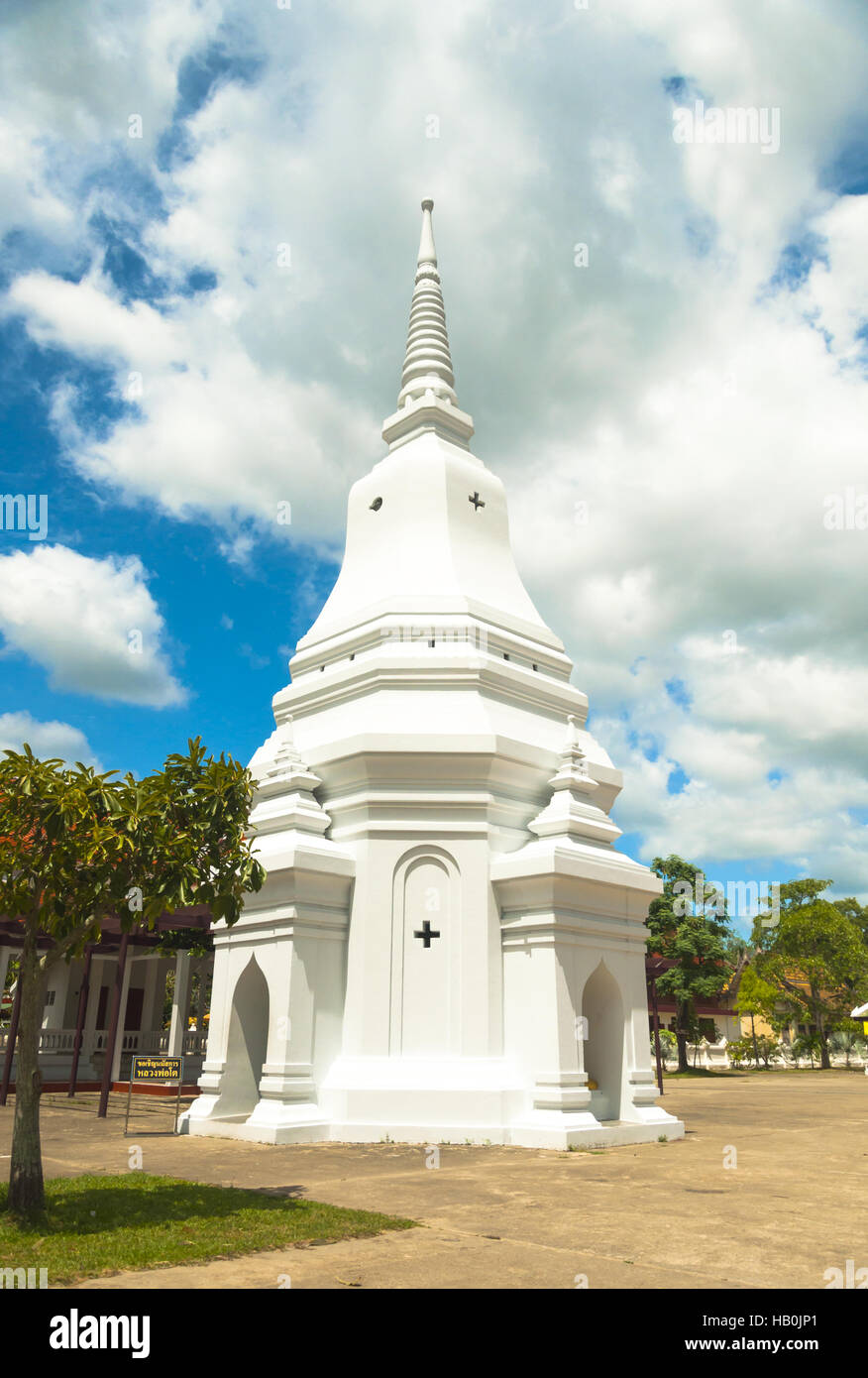 Phra borommathat chaiya hi-res stock photography and images - Alamy