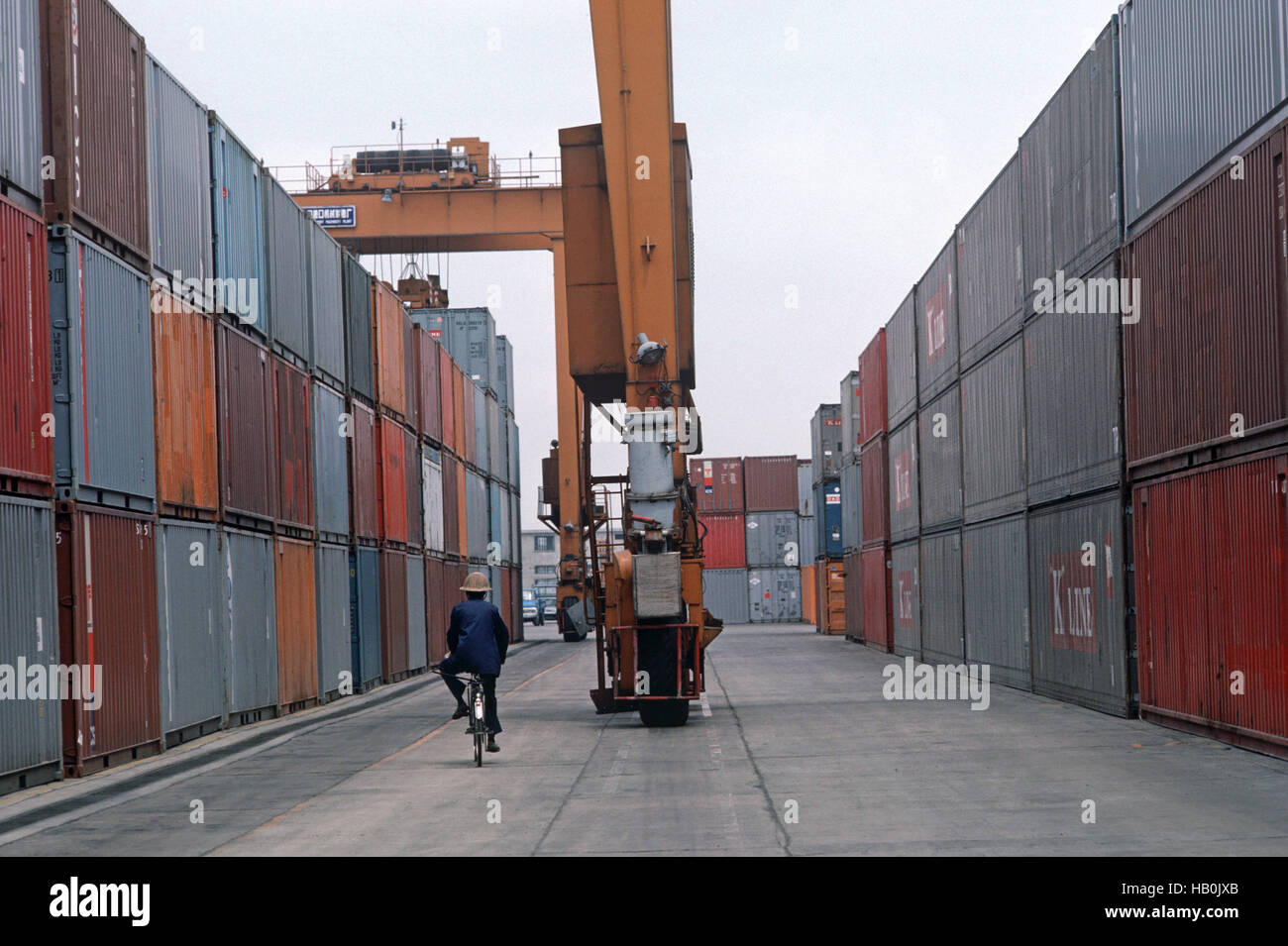 Shanghai Container Port, Shanghai, China Stock Photo - Alamy