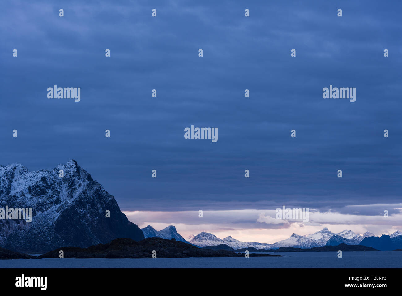 Lofoten fjord hi-res stock photography and images - Alamy