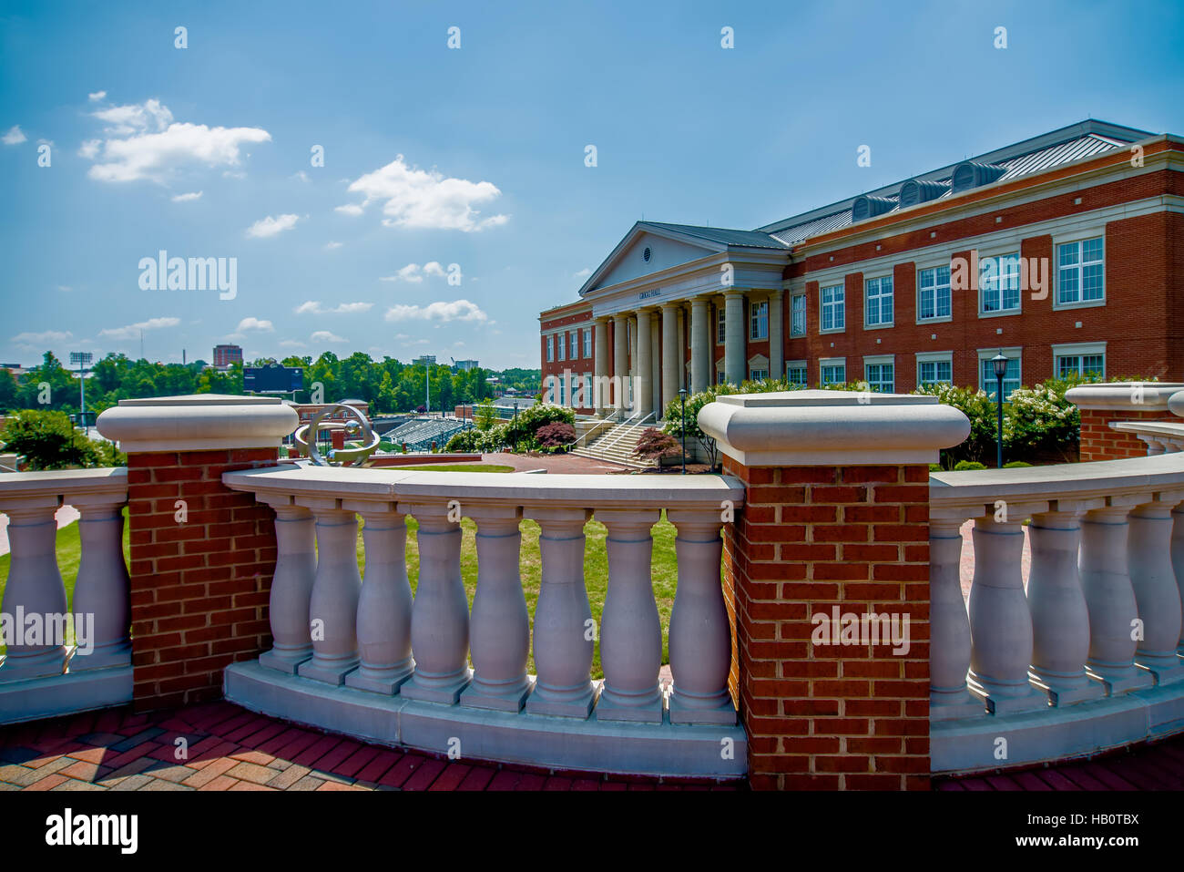 modern college campus buildings Stock Photo - Alamy
