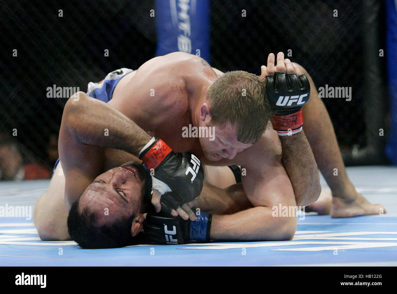 UFC fighter Jason Brilz, top, fights Antonio Rogerio Nogueira at UFC ...