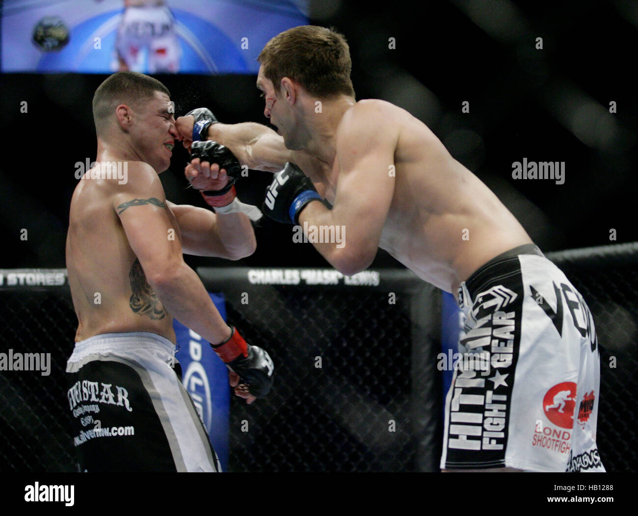 UFC fighter John Hathaway, right, fights Diego Sanchez at UFC 114 on ...