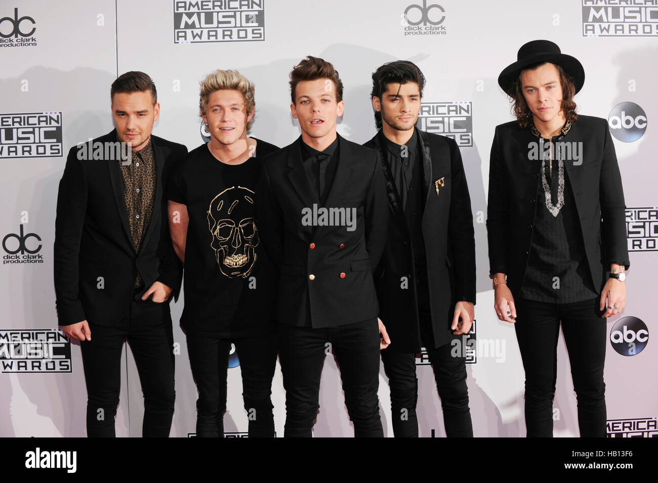 One Direction arrives for the American Music Awards at Nokia Theatre L ...