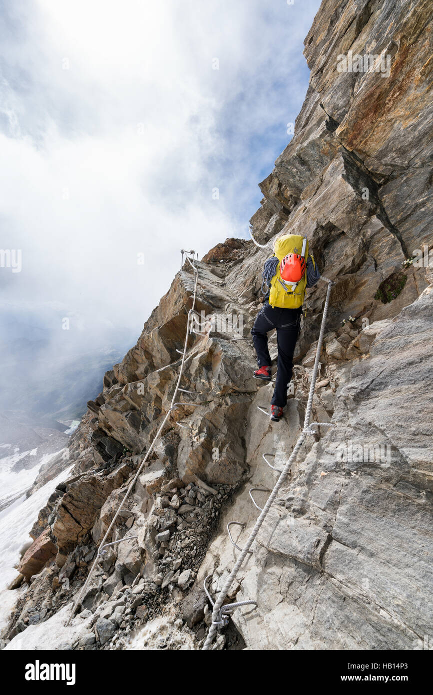 Approaching Gnifetti refuge, Monte Rosa massive mountains, Alps, Italy ...