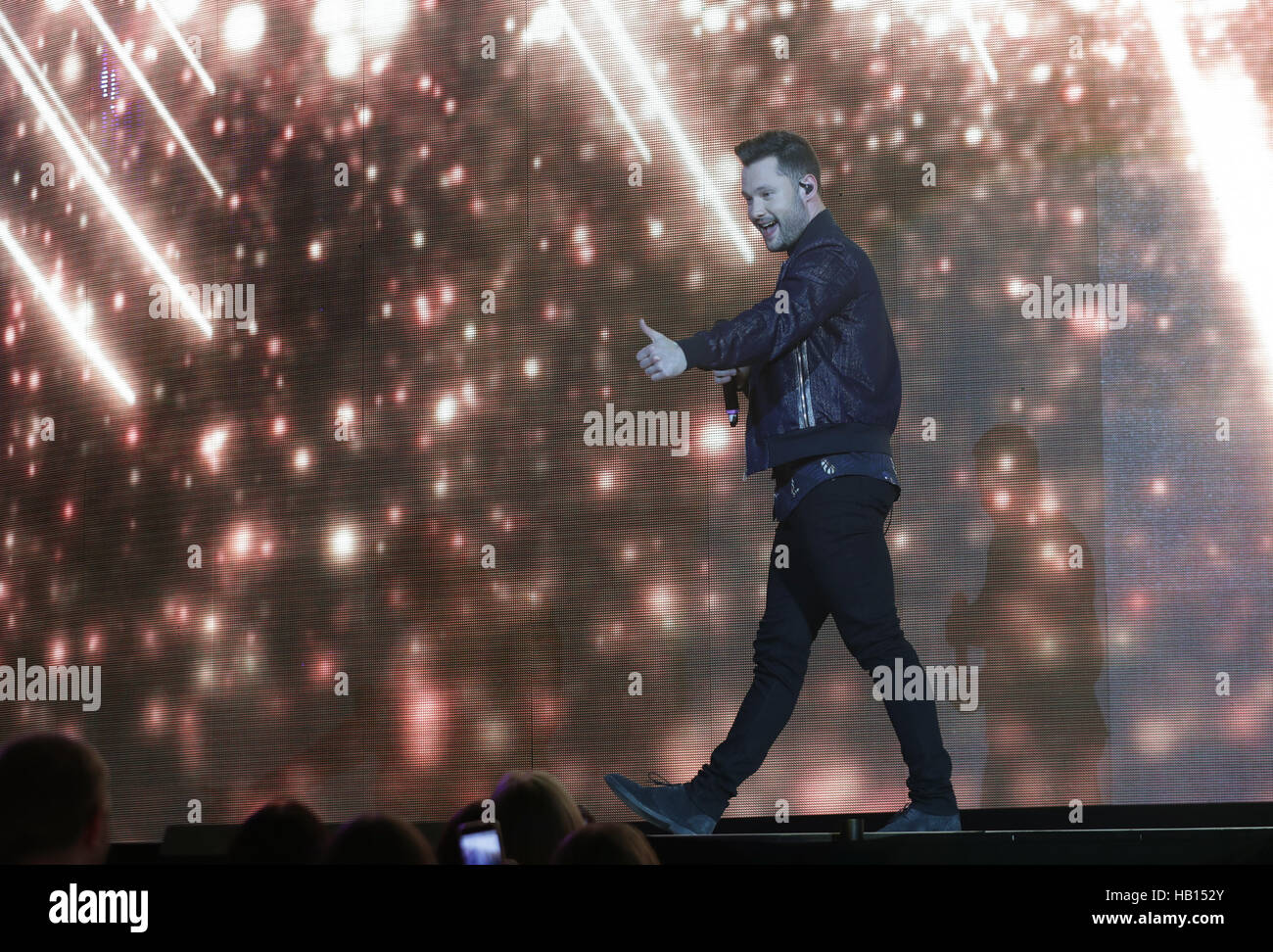 Calum scott on stage hi-res stock photography and images - Alamy