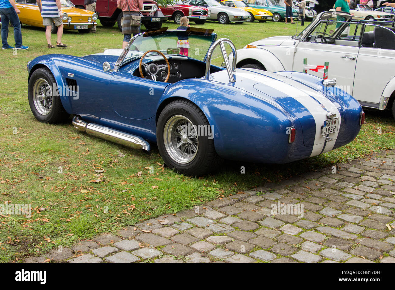 Ac cobra 427 hi-res stock photography and images - Alamy
