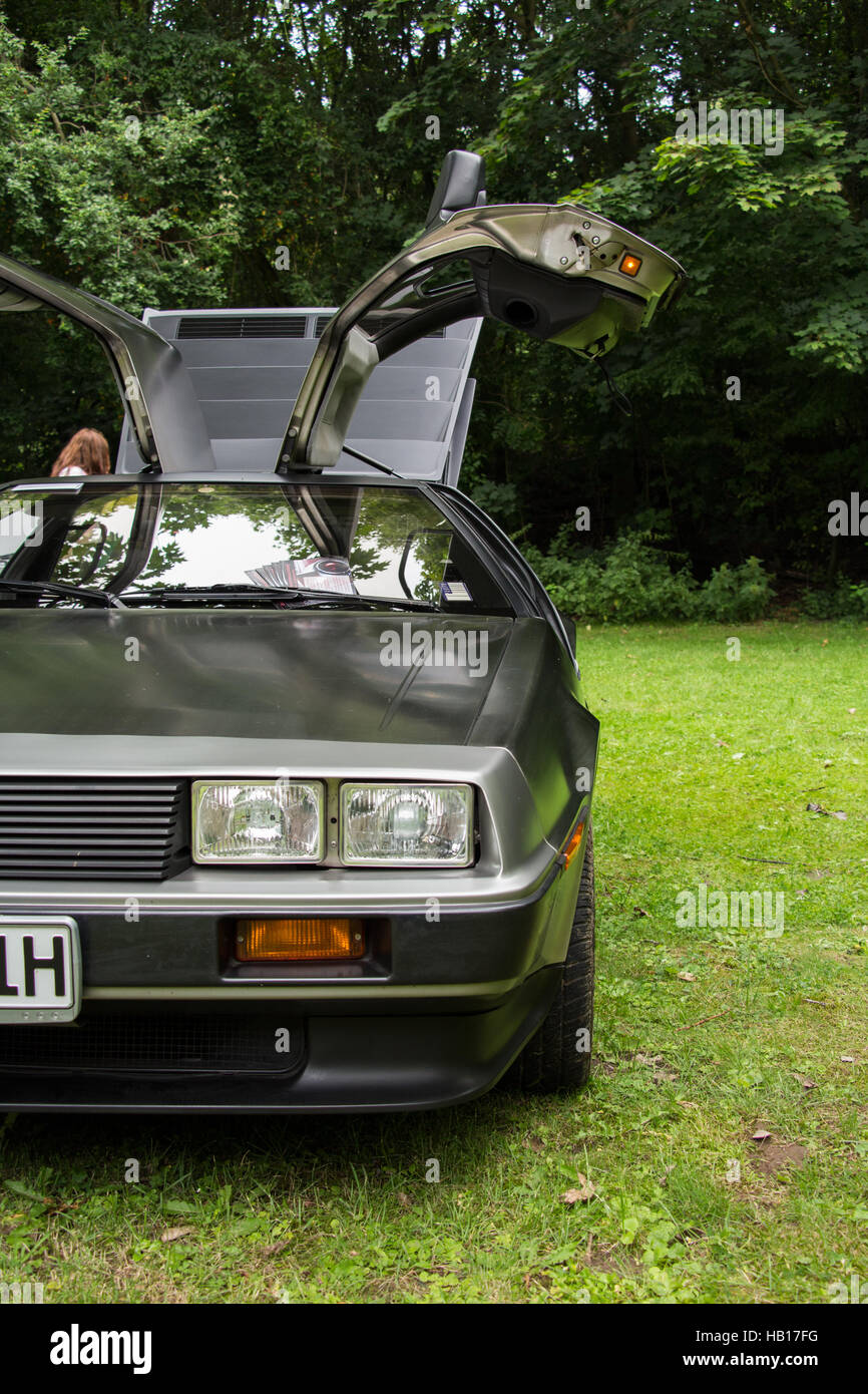 Restored delorean hi-res stock photography and images - Alamy