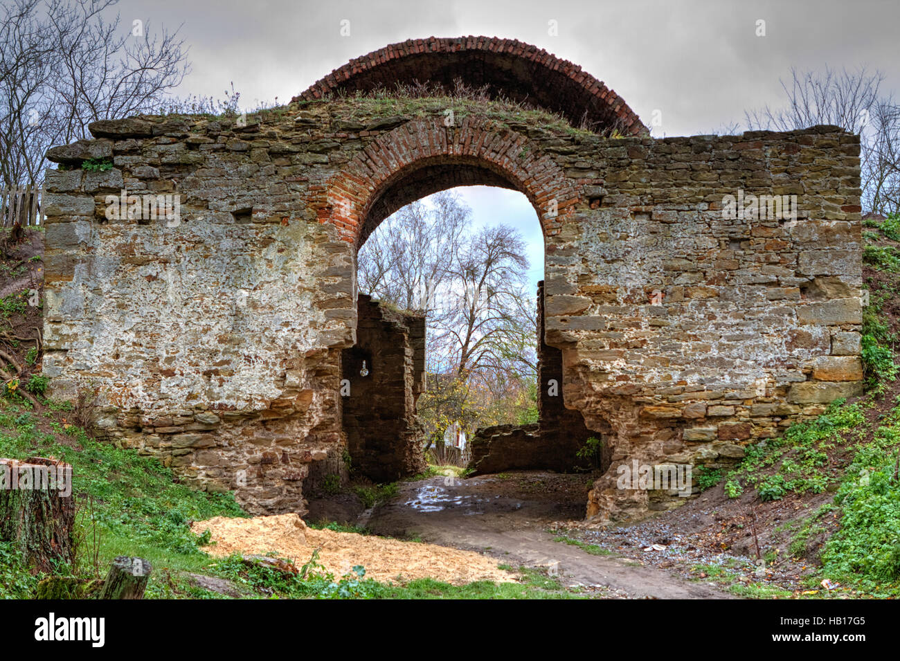 Pomfret castle hi-res stock photography and images - Alamy