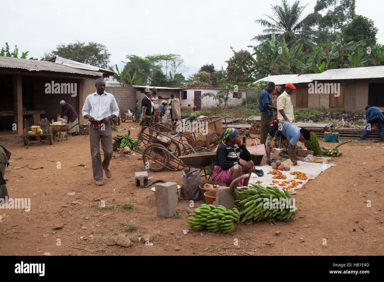 Market stall cameroon hi-res stock photography and images - Alamy