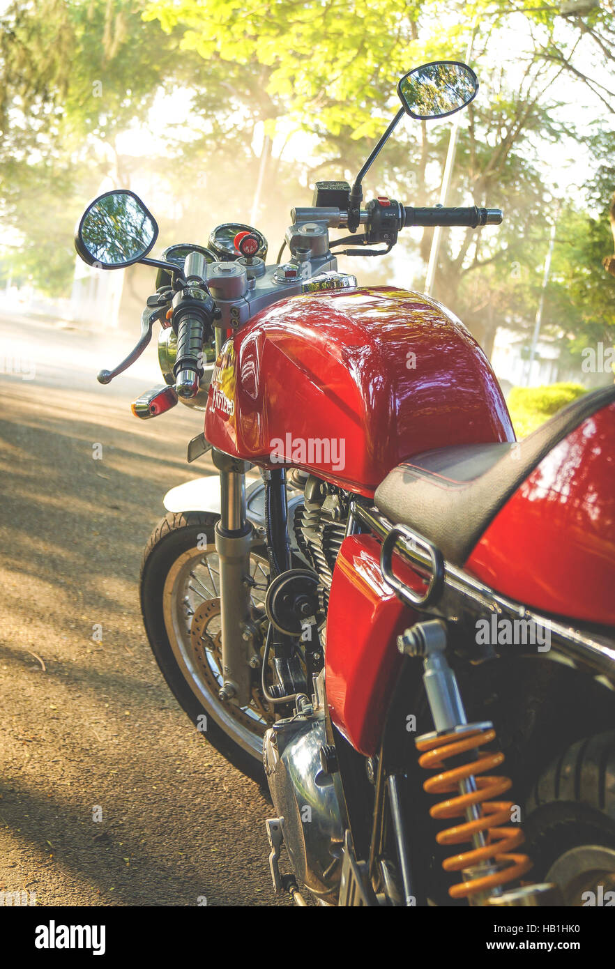 Side view motorcycle racer hi-res stock photography and images - Alamy