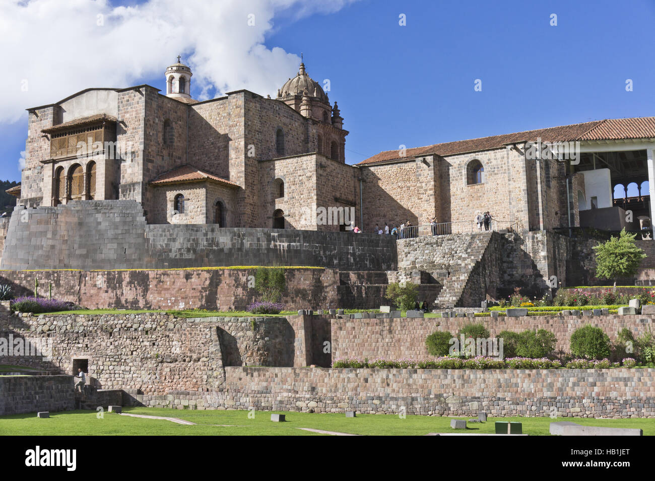 Inca cuzco style hi-res stock photography and images - Alamy