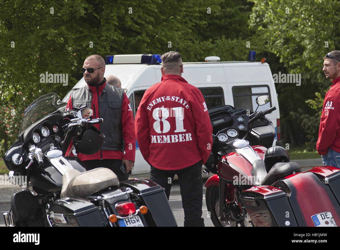 Member motorcycle club hells angels hi-res stock photography and images ...