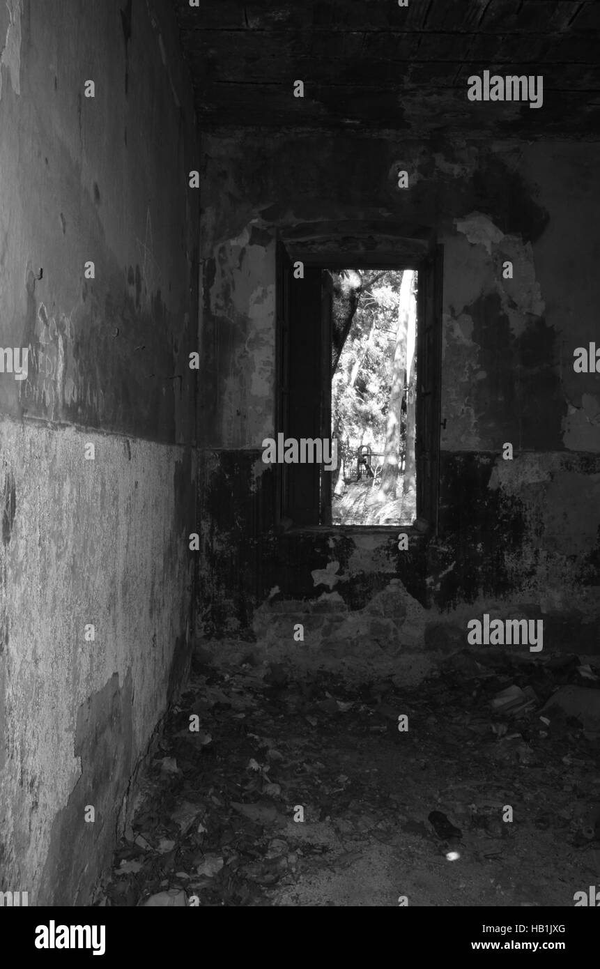 Urban exploration at abandoned train station Stock Photo - Alamy