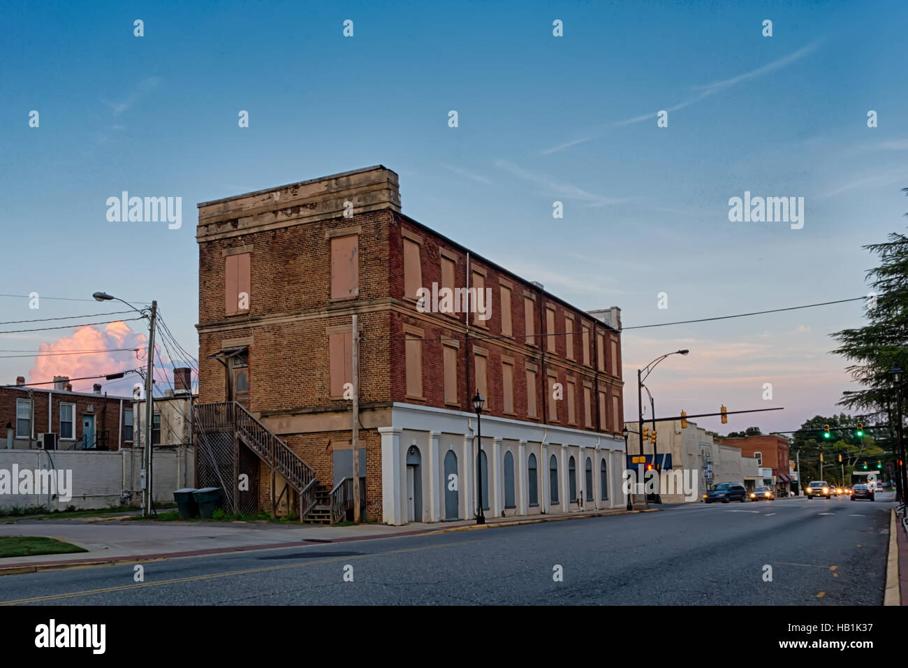 Downtown york south carolina white hi-res stock photography and images ...