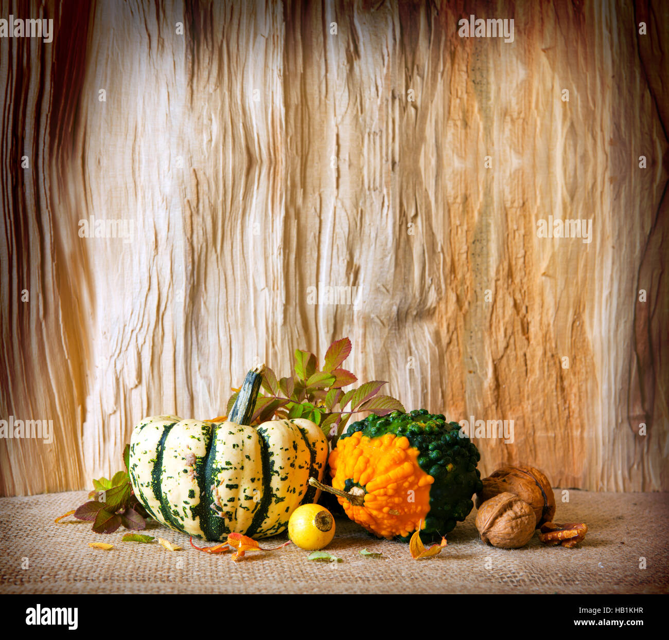 Fresh wood texture hi-res stock photography and images - Alamy