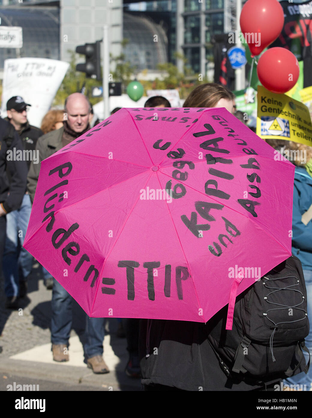 Trans atlantic free trade agreement hi-res stock photography and images ...