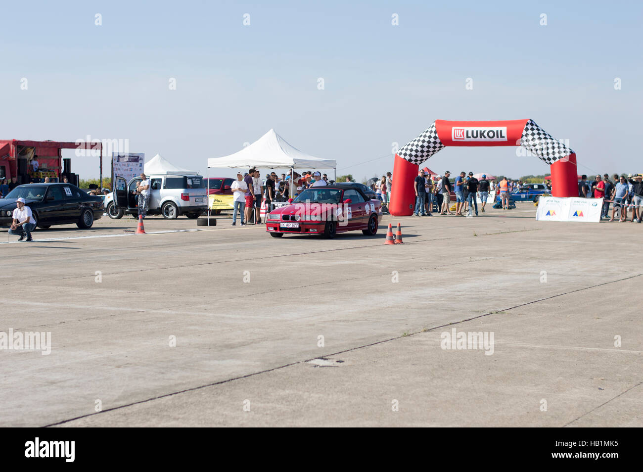 the racing car starts at an arch on Resinge's Drags Stock Photo - Alamy