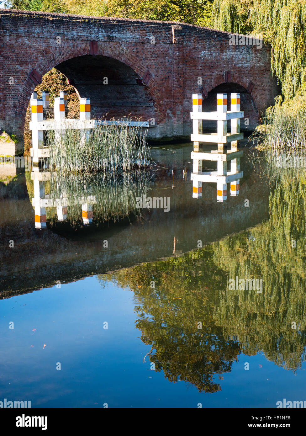 Sonning Bridge, River Thames, Sonning nr Reading, Berkshire, England ...