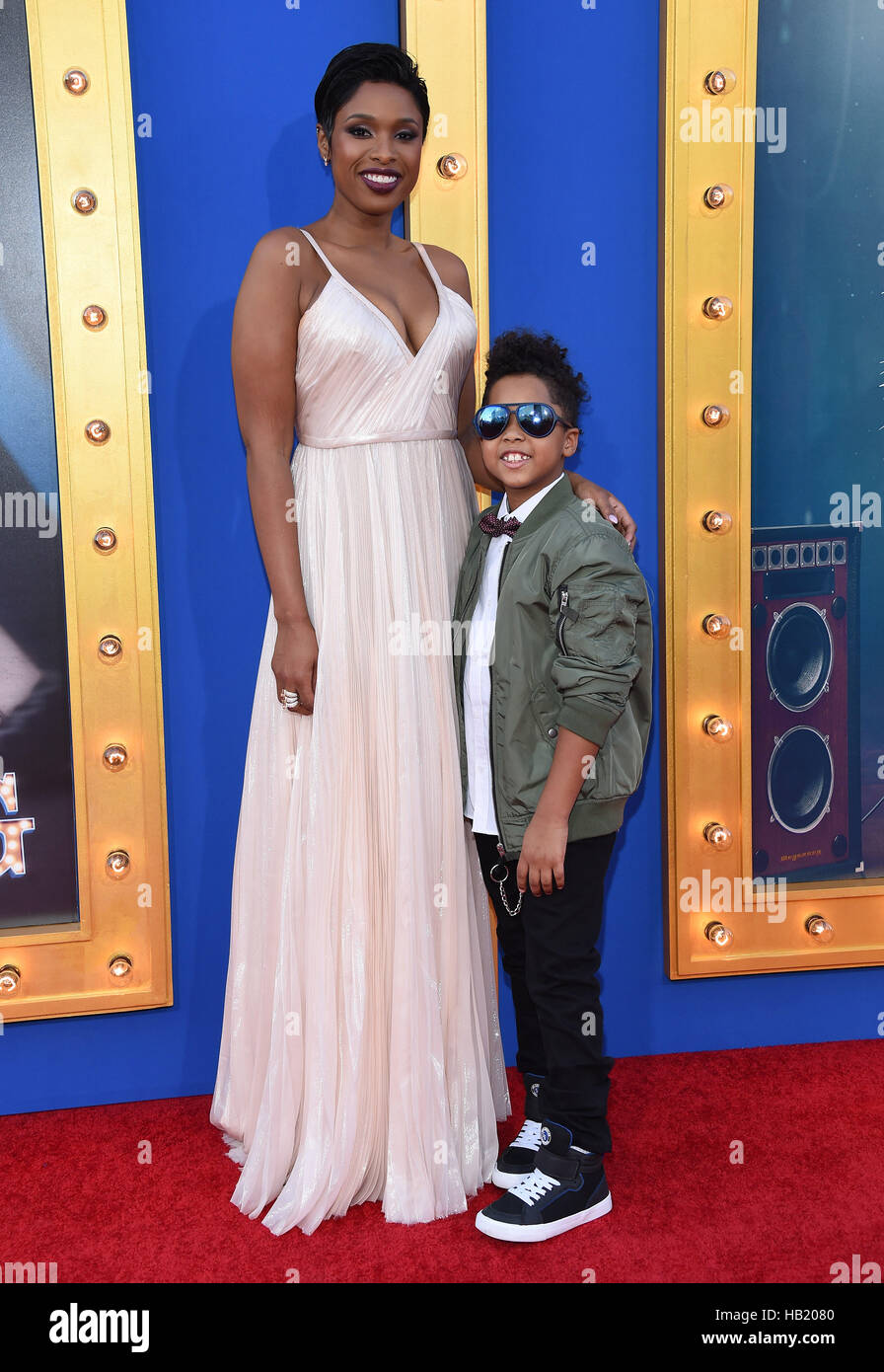 Los Angeles, California, USA. 3rd Dec, 2016. Jennifer Hudson and David ...