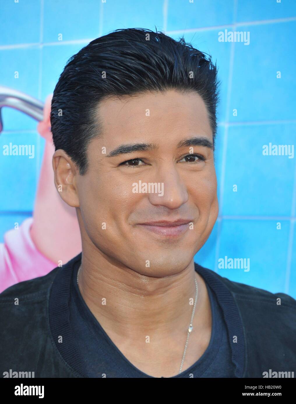 Los Angeles, CA, USA. 3rd Dec, 2016. Mario Lopez at arrivals for SING ...