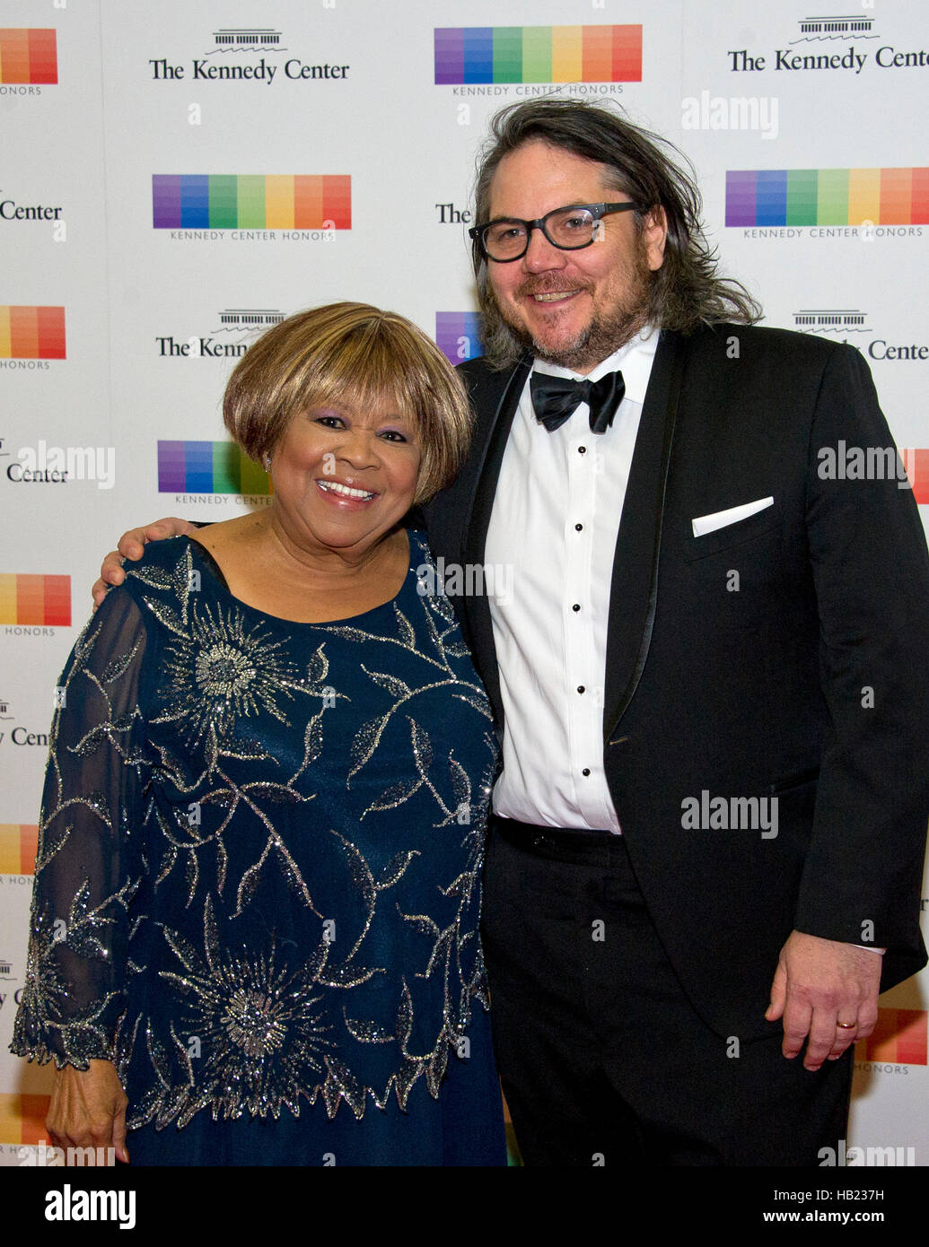 Blues singer Mavis Staples and the leader of the band Wilco, Jeff ...