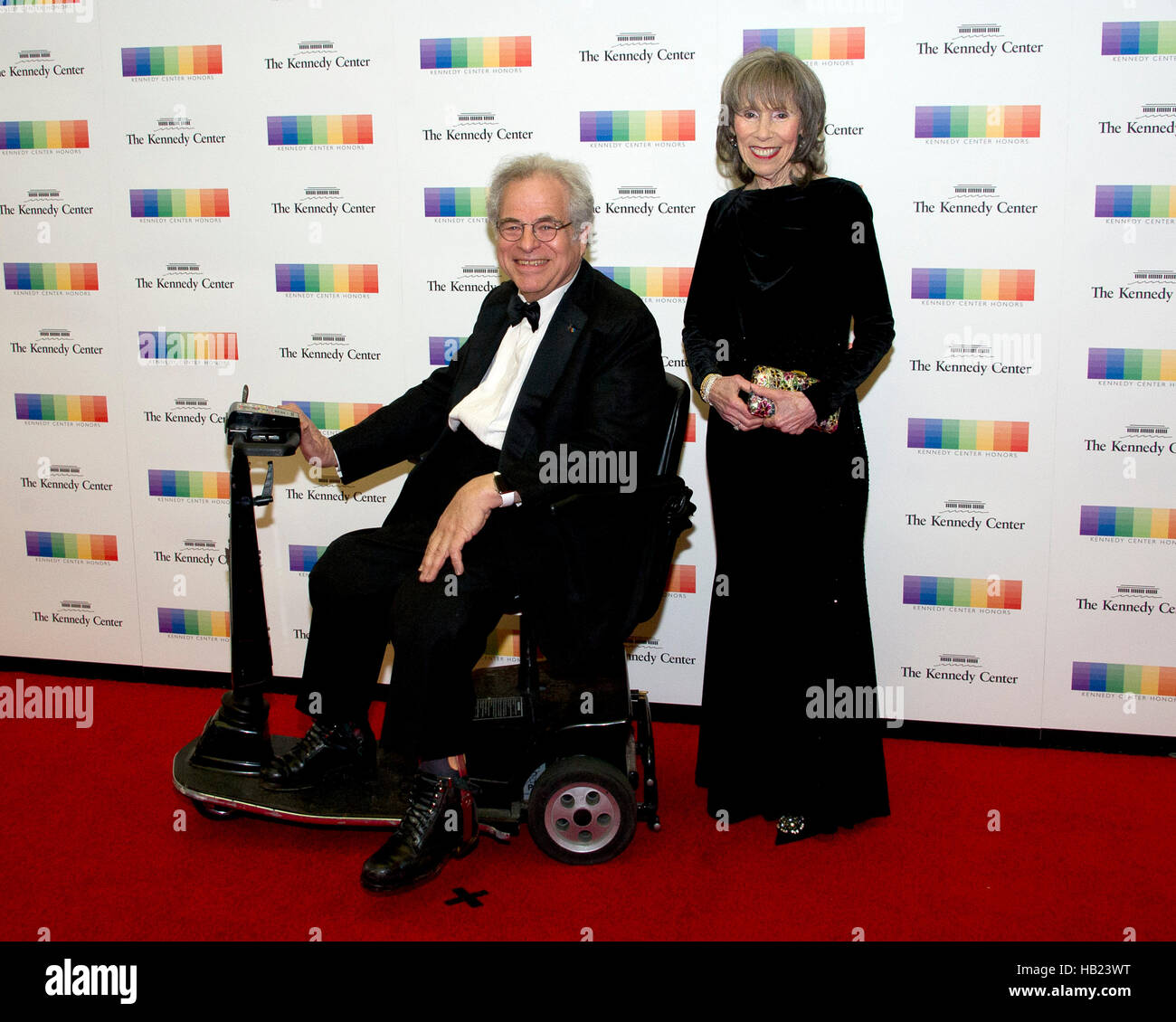 Washington DC, USA. 3rd Dec, 2016. Itzhak Perlman and his wife, Toby ...