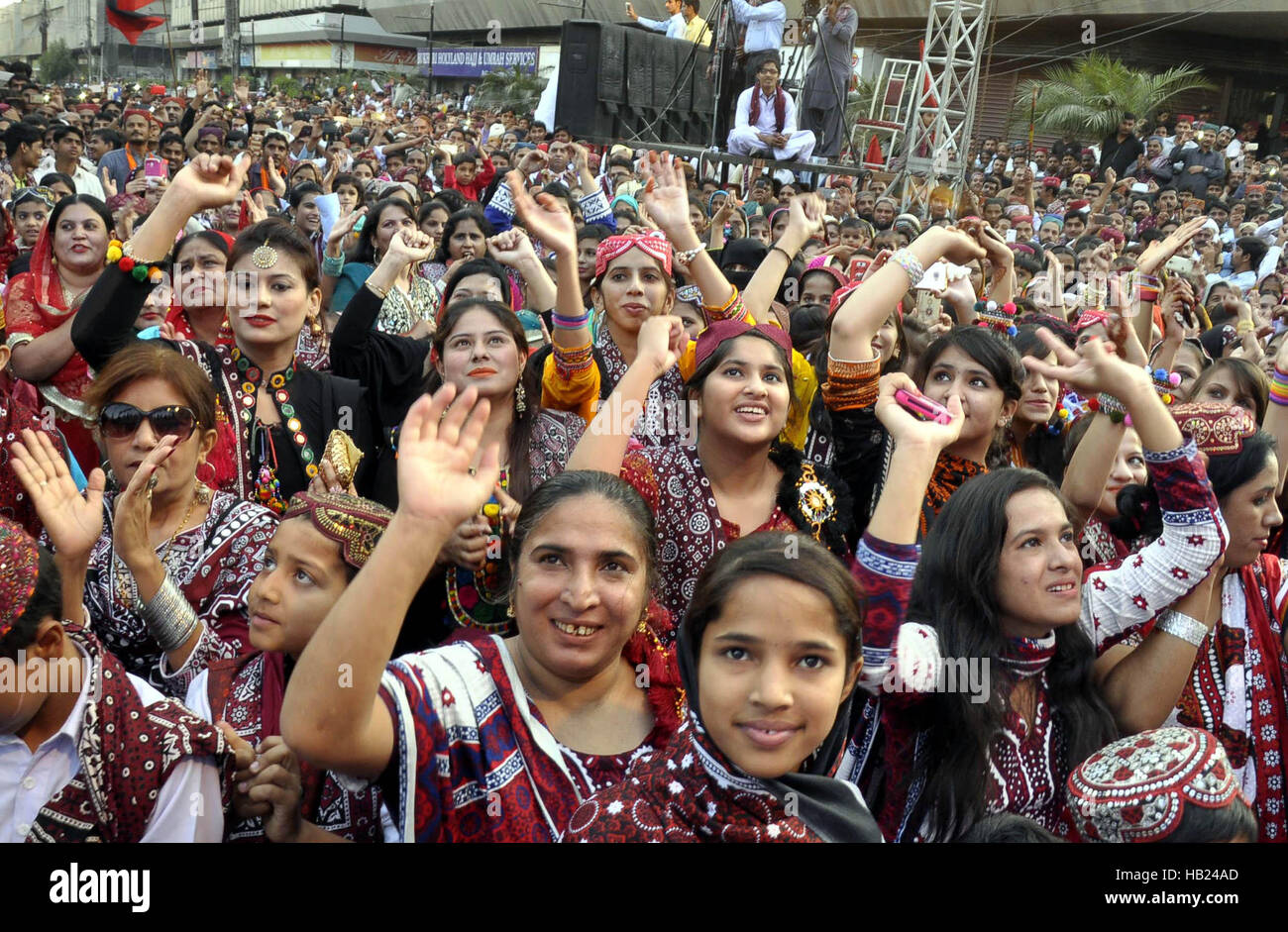Karachi. 4th Dec, 2016. People celebrate the Sindh Cultural Festival in ...