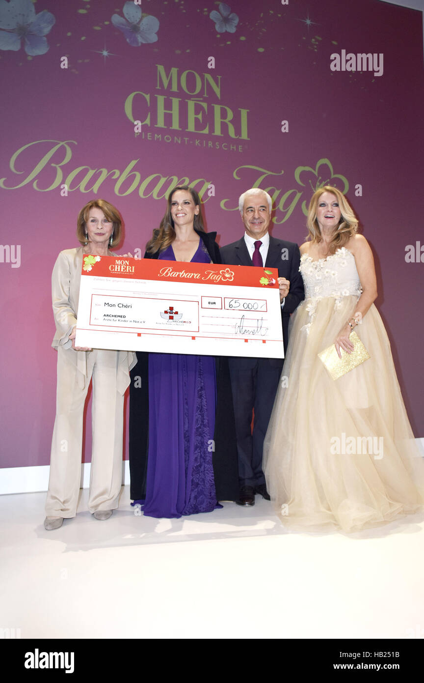 Senta Berger, Hillary Swank, Carlo Vassallo und Frauke Ludowig at 2016 ...