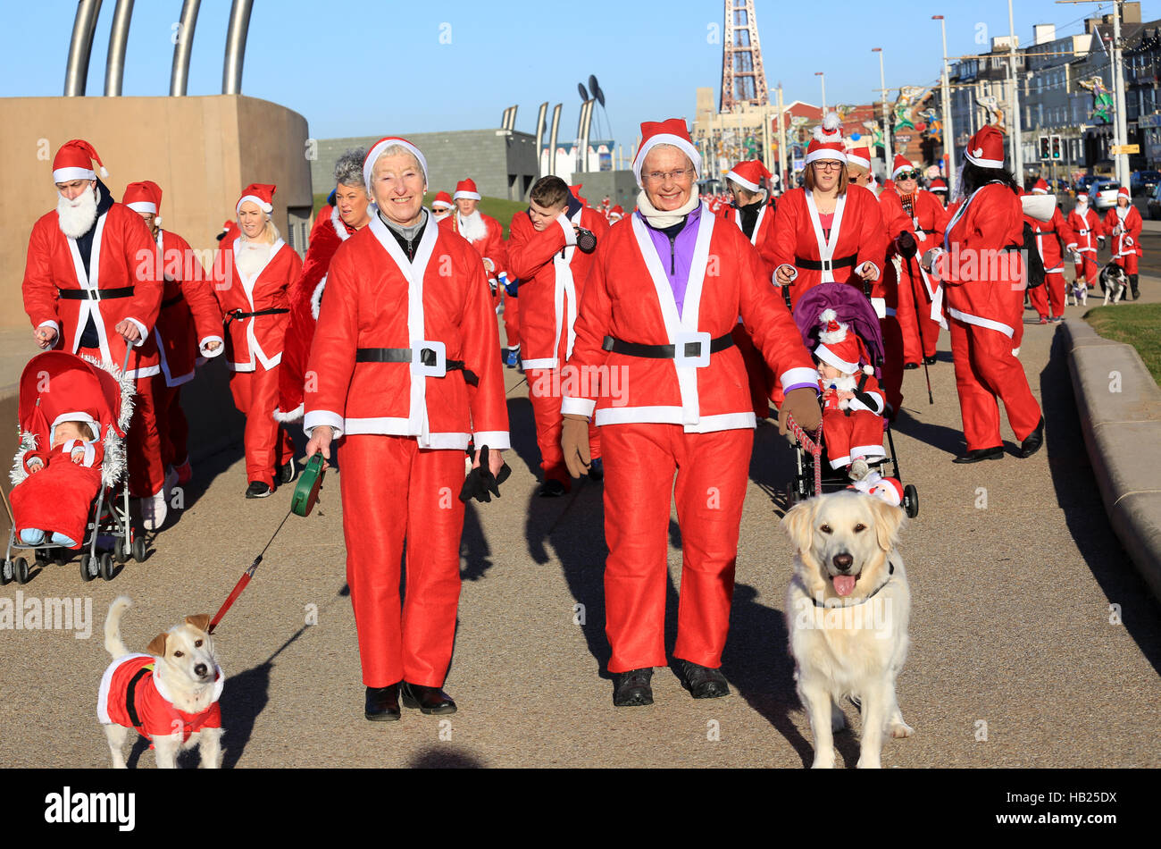 Blackpool, UK. 4th Dec, 2016. Women and their dogs take part in the ...