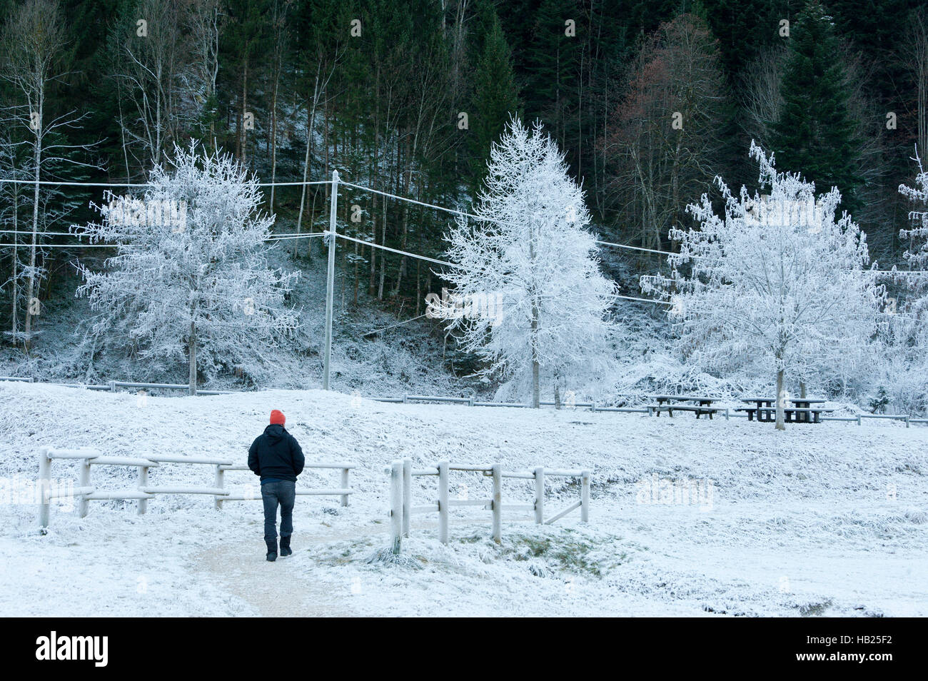 Beaufort, France. 4th December, 2016. A temperature inversion forms ...