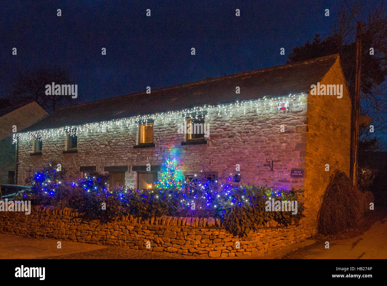 Castleton Village, High Peak, Derbyshire, UK. December 4th 2016 ...