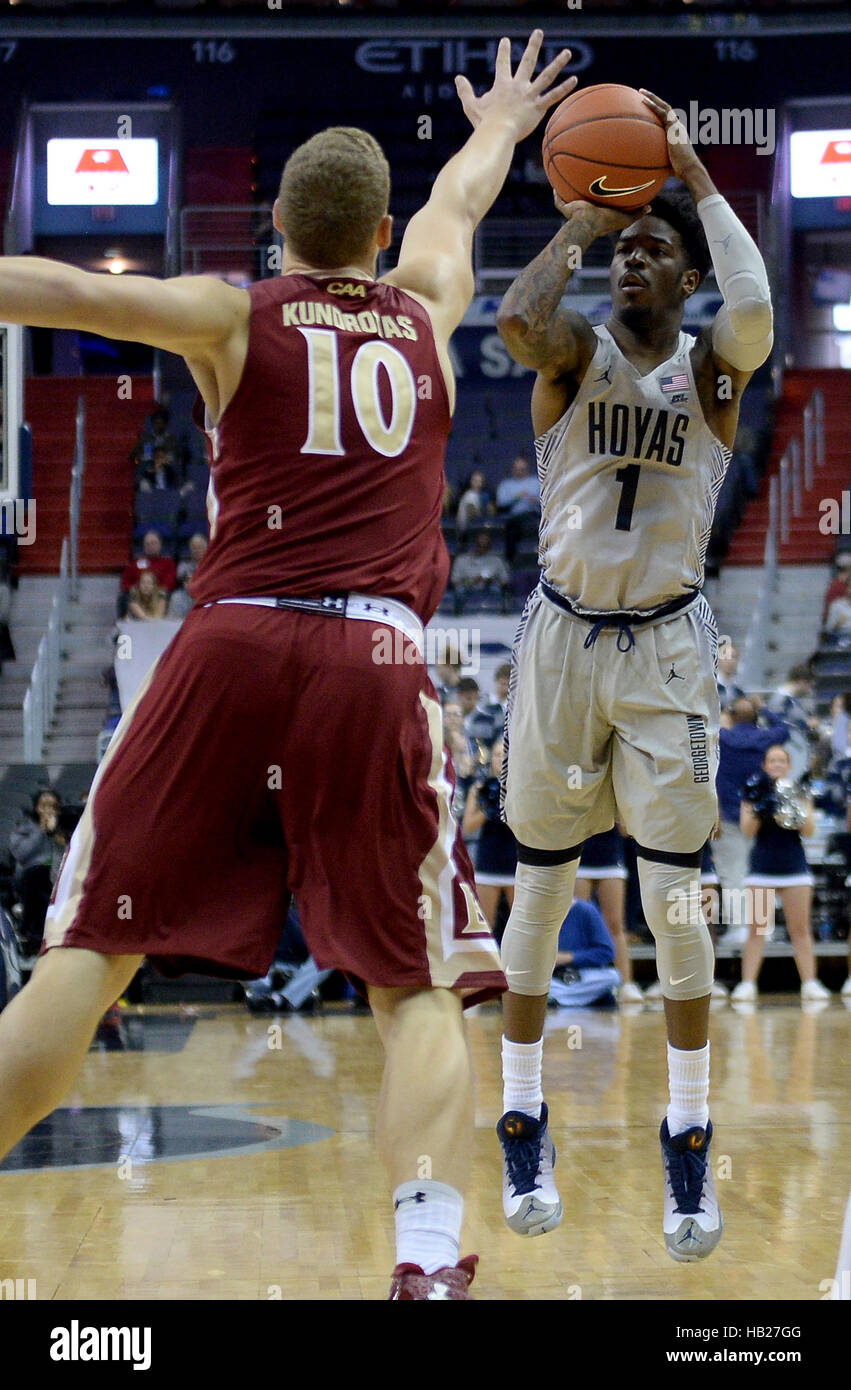 Washington, DC, USA. 4th Dec, 2016. Georgetown guard TRE CAMPBELL (1 ...